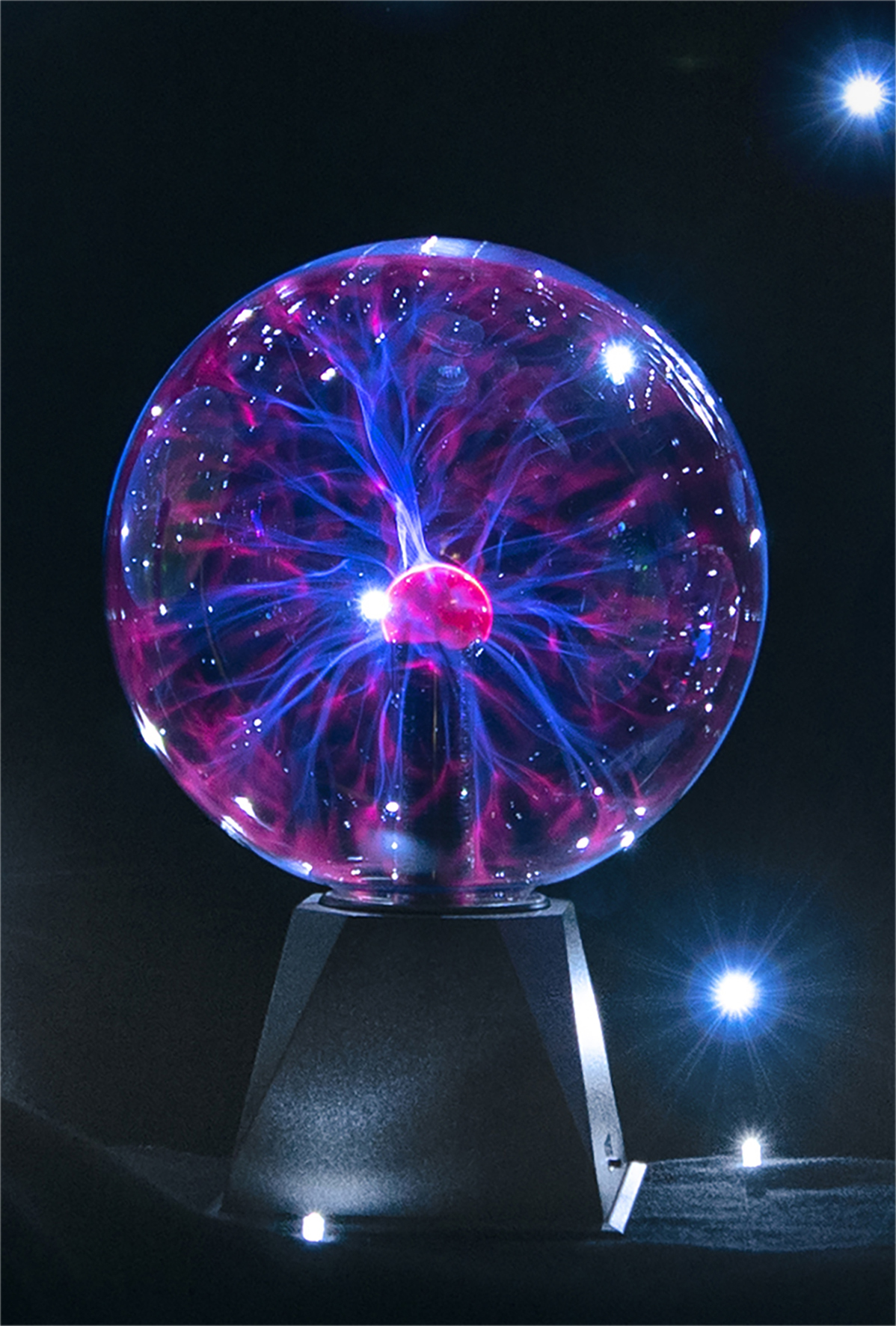 Contact Sensitive 8 Inch Plasma Ball | Electrovision