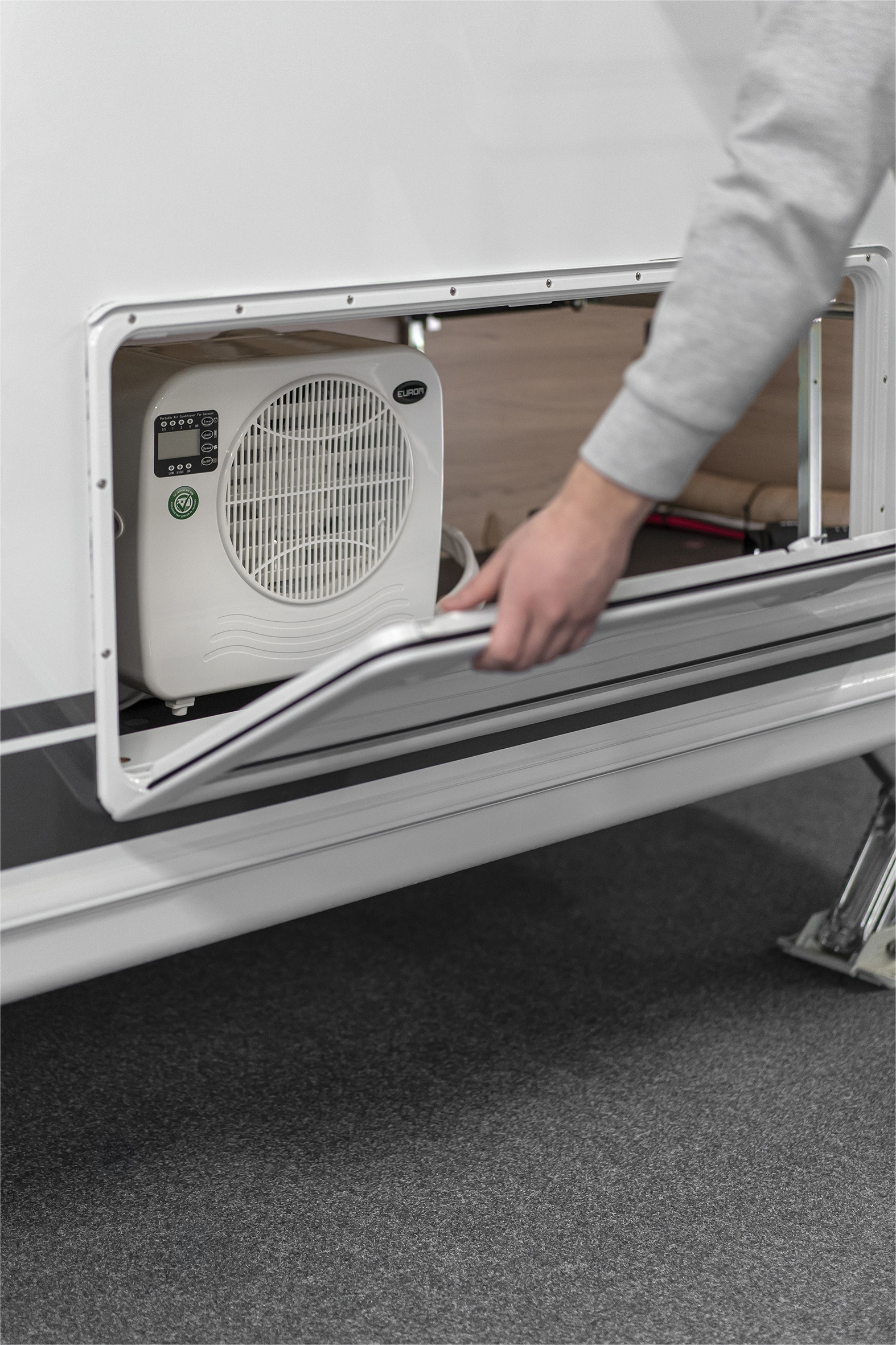 Eurom 2400BTU Caravan Split Air Conditioner | Electrovision